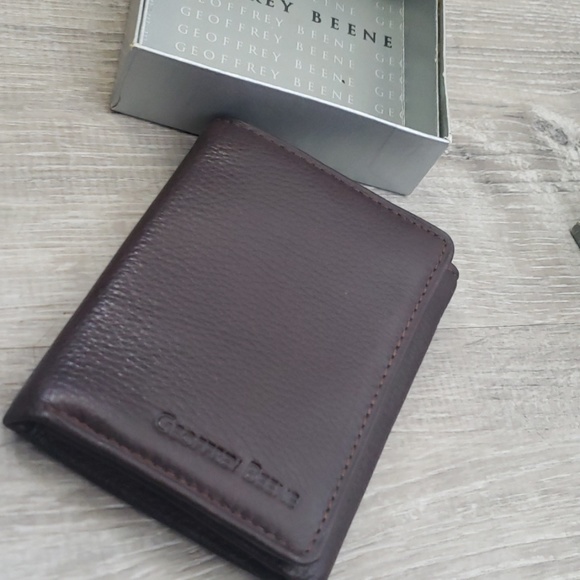 Geoffrey Beene | Accessories | Geoffrey Beene Wallet | Poshmark